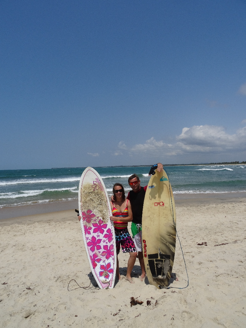 Surf à Mahambo ⋆ 3 ChAtONs En VaDrOUiLLe