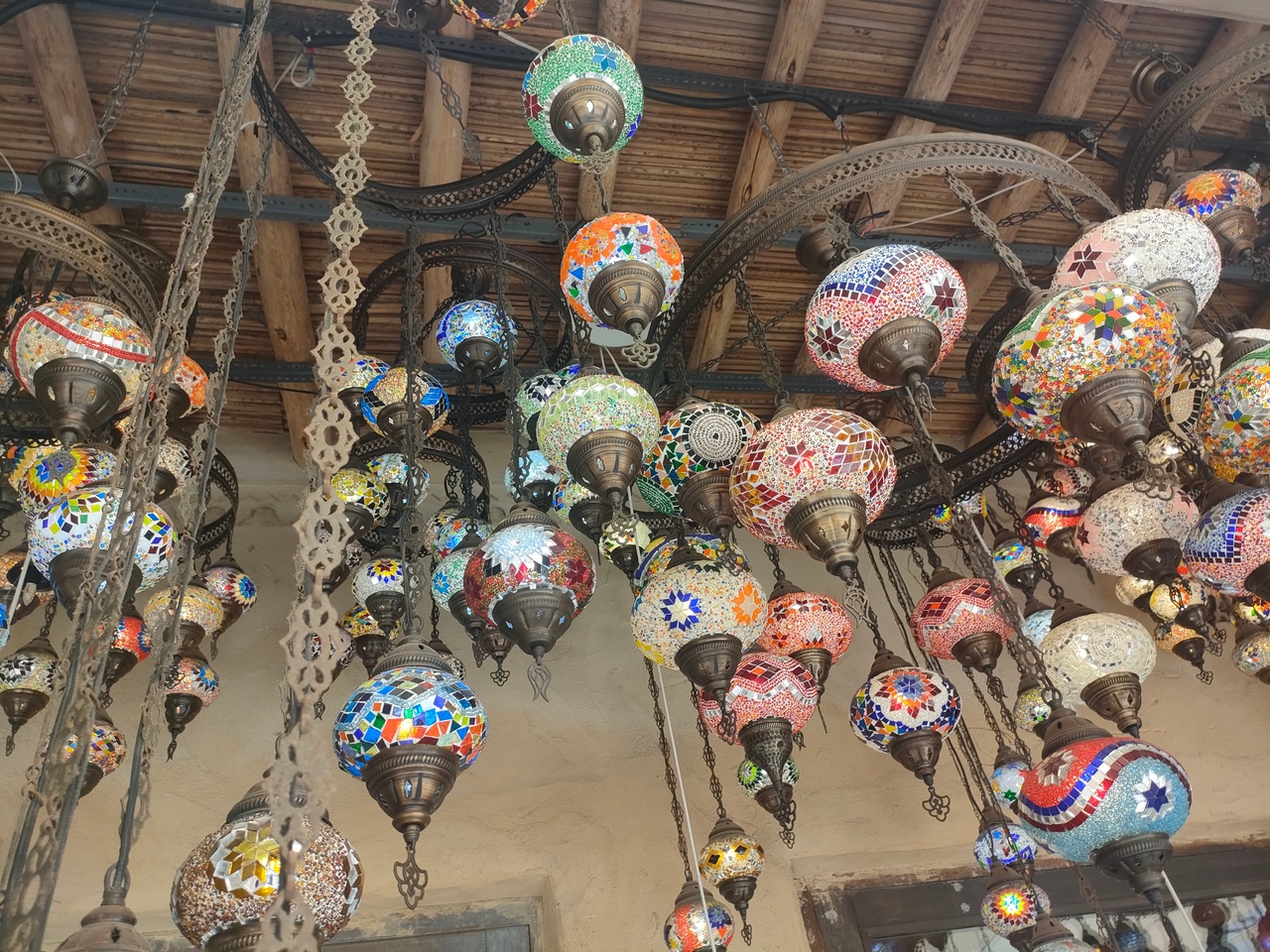 Souk Al Seef Heritage et Global Village ⋆ 3 ChAtONs En VaDrOUiLLe