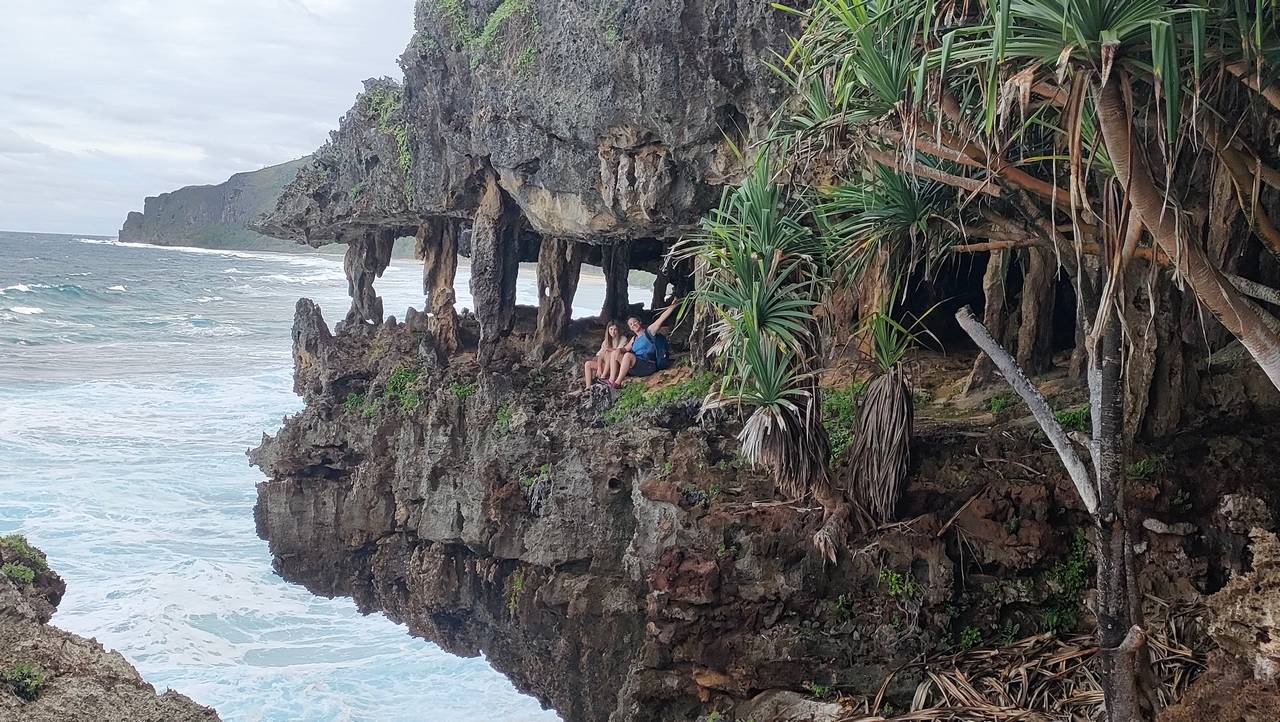 Le sentier perdu et la gueule du monstre ⋆ 3 ChAtONs En VaDrOUiLLe